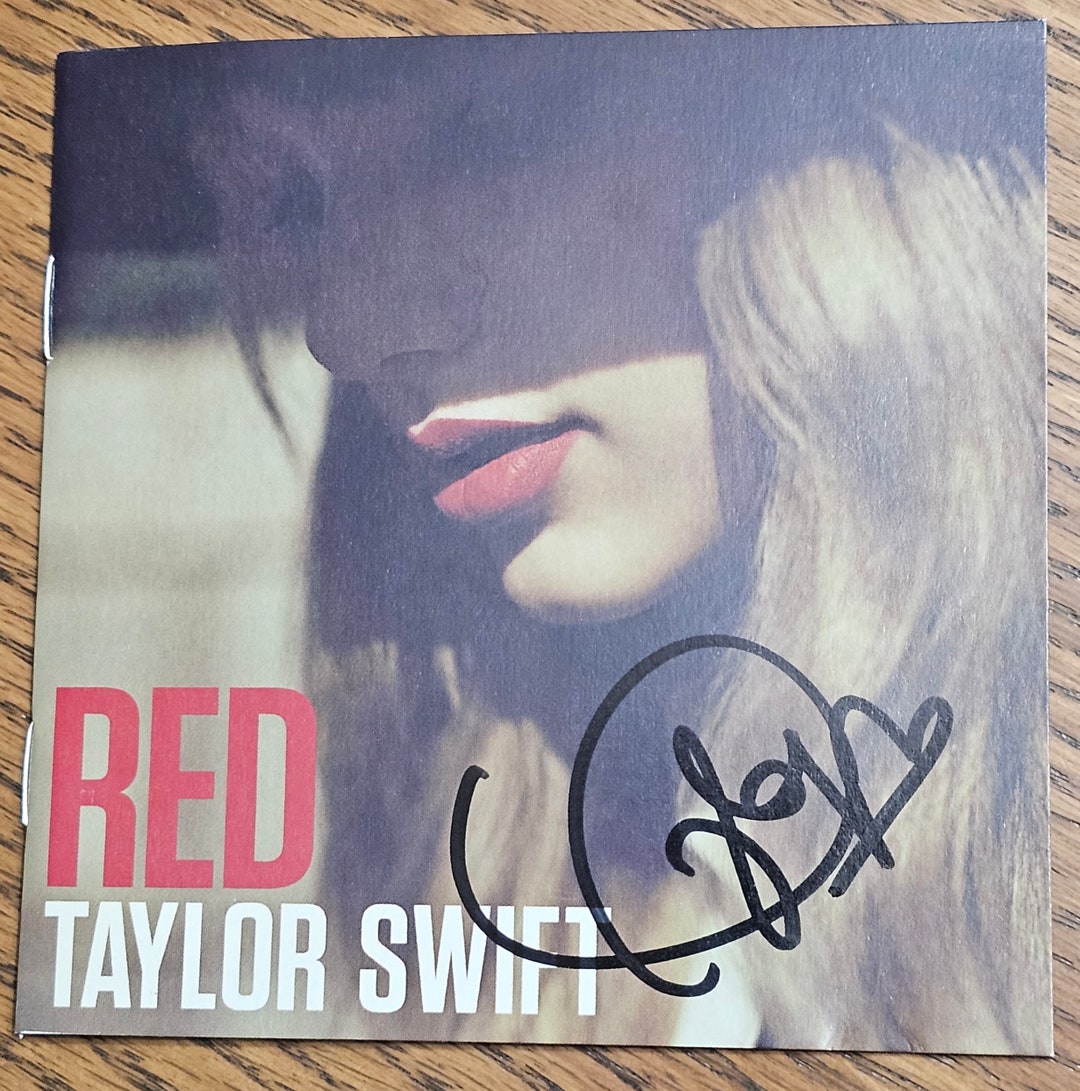 Taylor Swift Signed Red CD Booklet Big Machine Records - Etsy