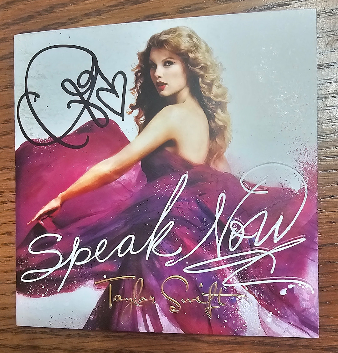 Taylor Swift Signed Speak Now CD Booklet Republic Records - Etsy