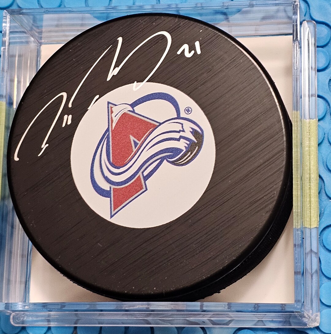 Peter Forsberg Colorado Avalanche Signed Logo Puck 100% Authentic With ...