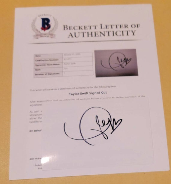 Taylor Swift Autograph