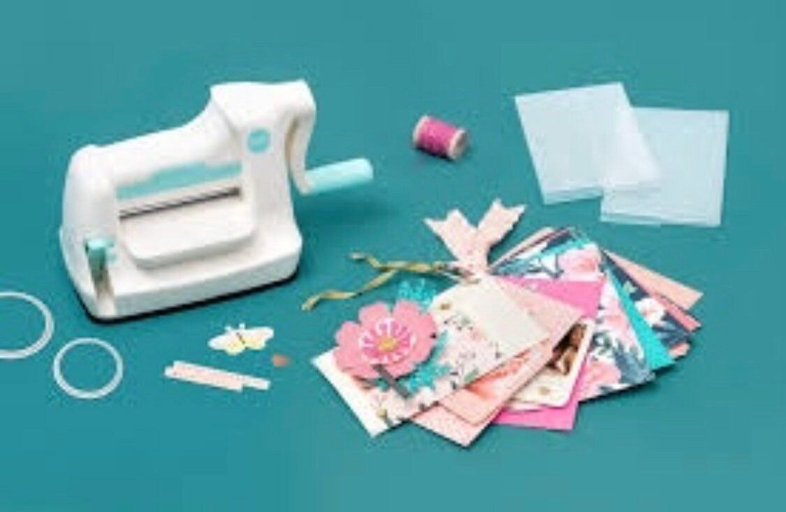 We R Memory Keepers Mini Evolution Die Cutting Machine 661629 - Etsy