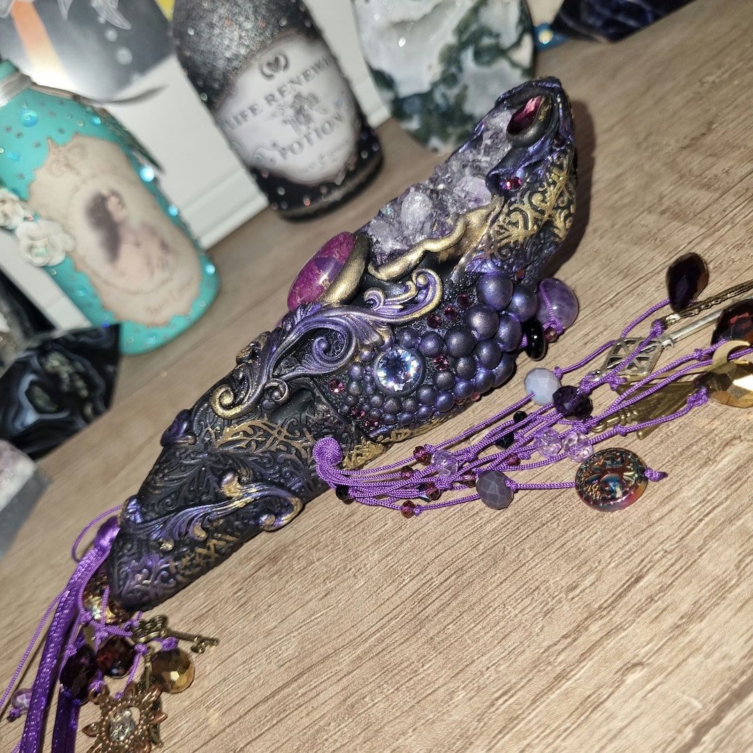 The Mystic Raven Ancient Collector Amethyst Gate Keeper King of All ...