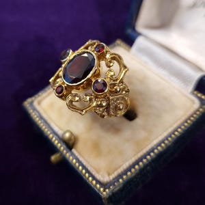 Vintage Garnet 9ct Gold Ring - Etsy