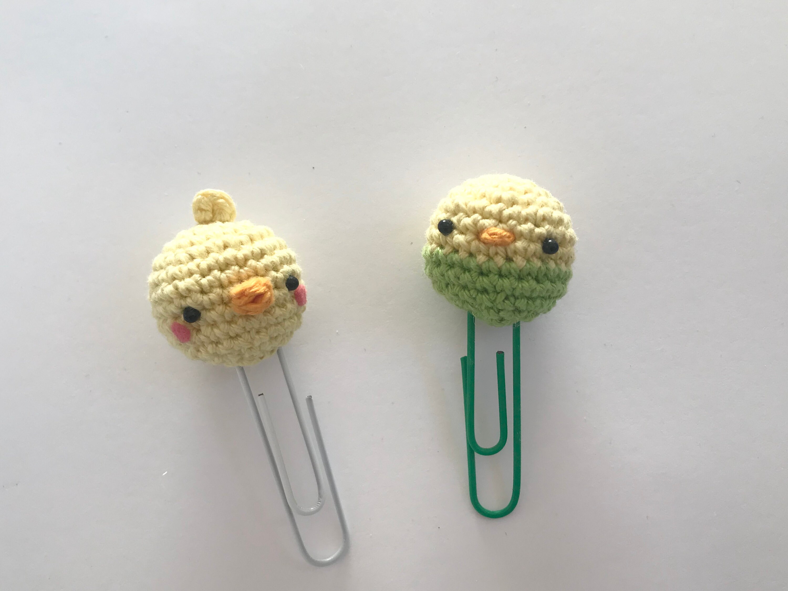 Cute Crocheted Bookmark, Amigurumi, Kawaii Paper Clip, Book, Crochet - Etsy