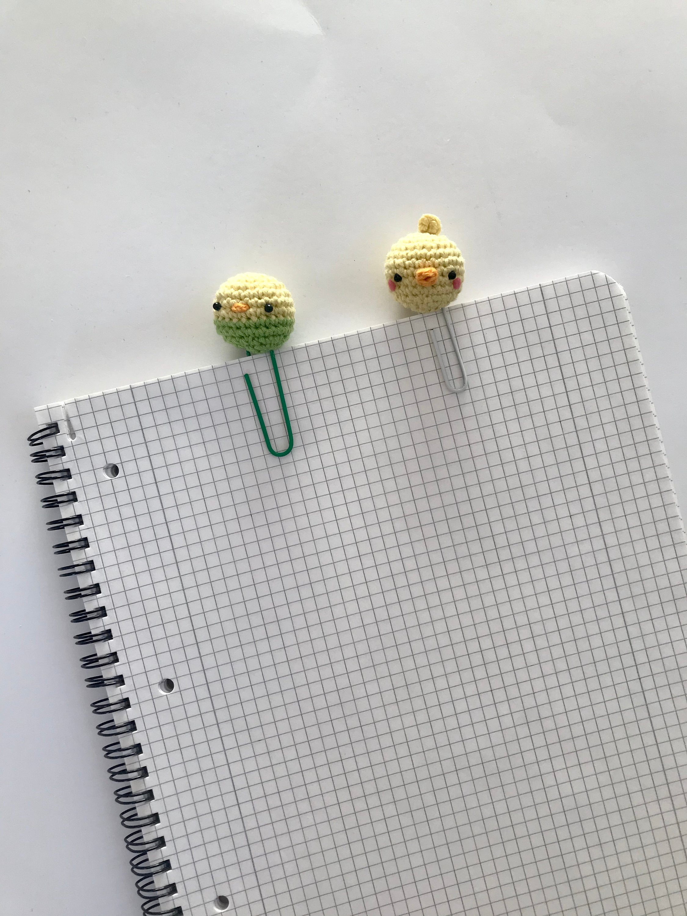 Cute Crocheted Bookmark, Amigurumi, Kawaii Paper Clip, Book, Crochet - Etsy