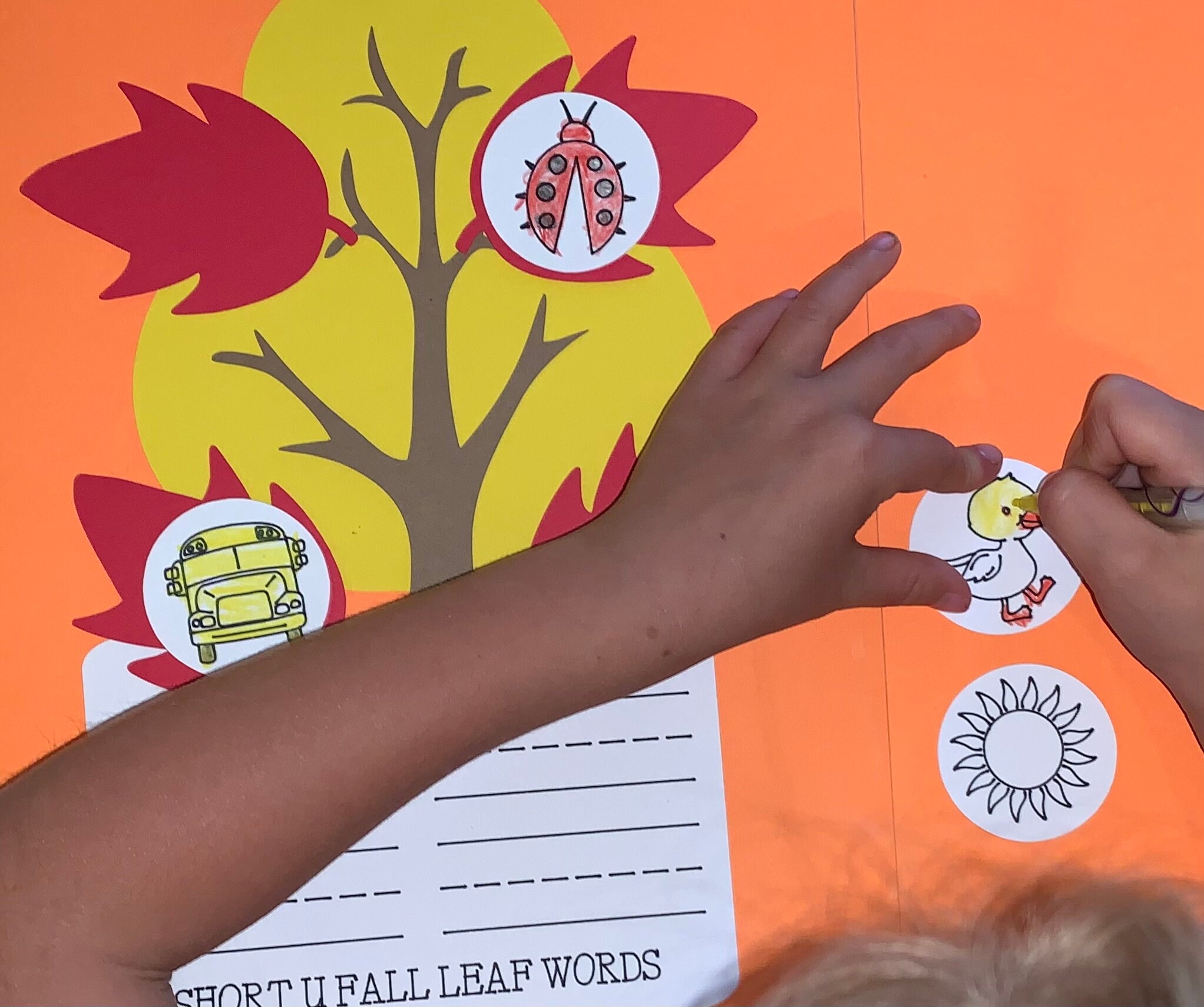 Fall Short Vowel Phonics Craft, Vowel Sounds Elementary Activity ...