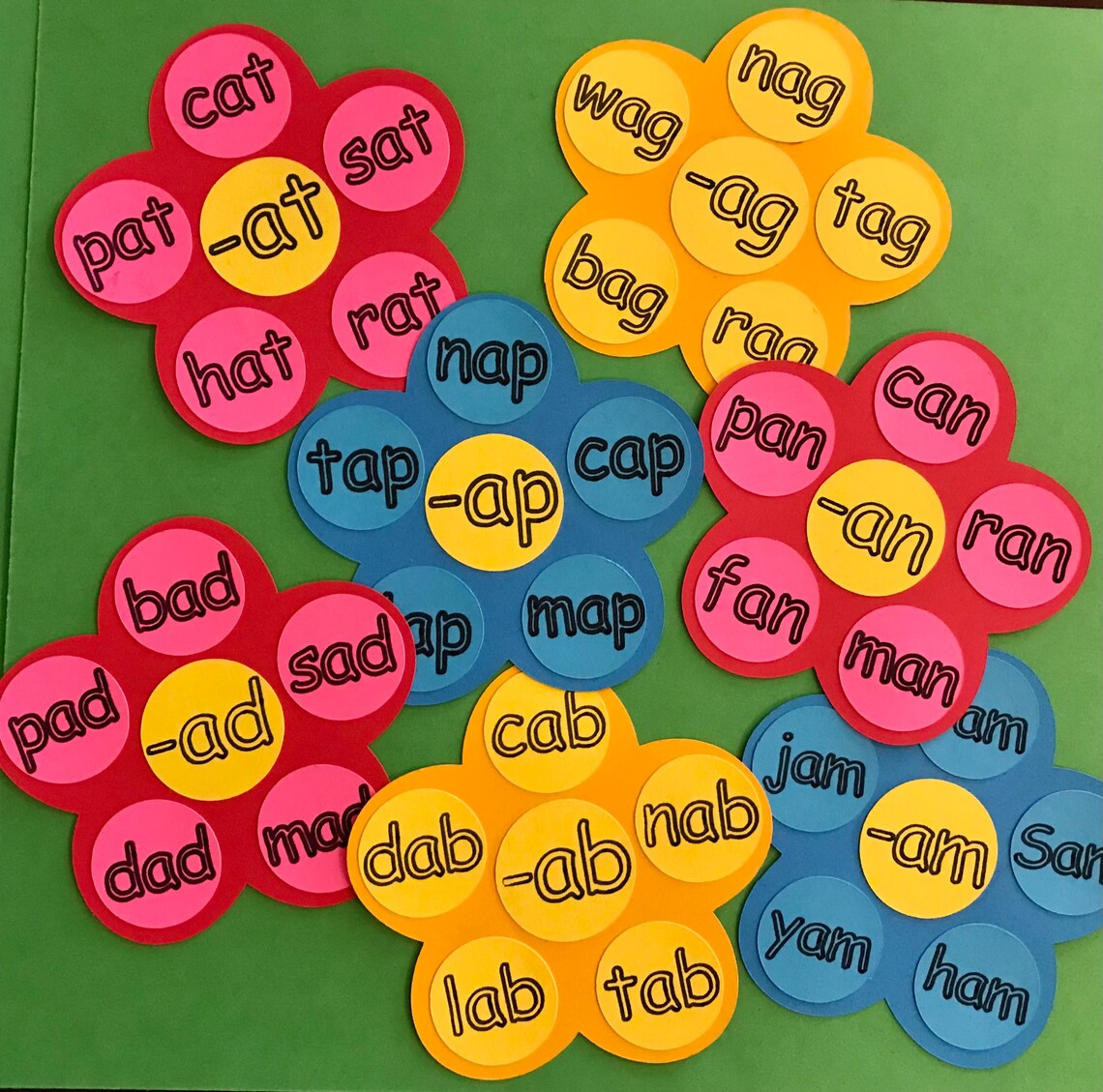 Precut Word Family Flower Craft Kit, CVC Word Activity for Preschool ...