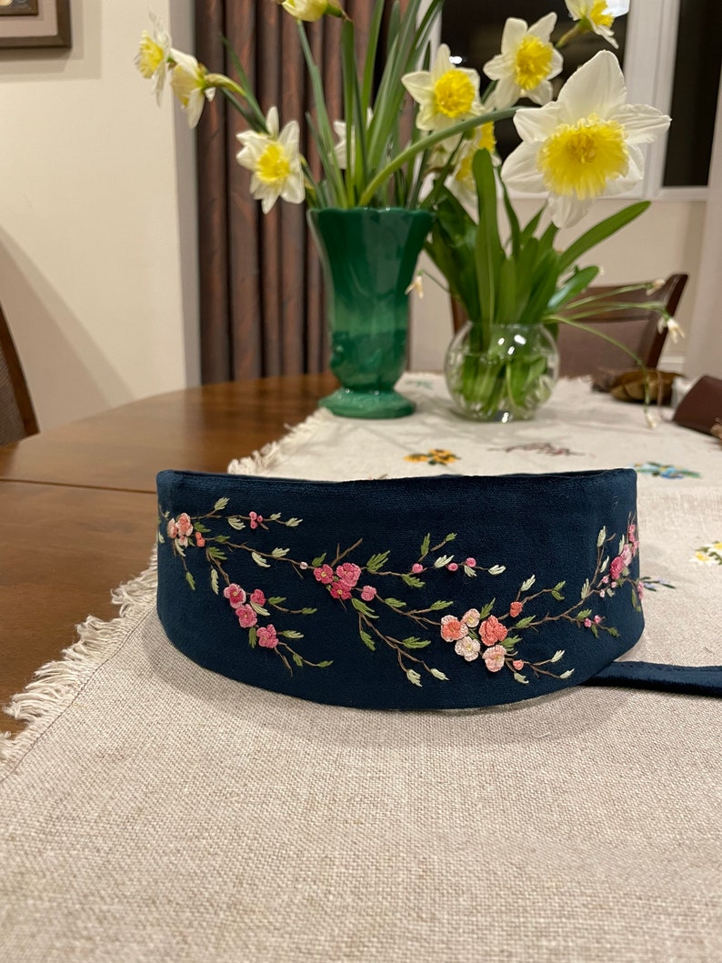 Blue Hand-embroidered Velvet Belt Sakura Flower Embroidery | Etsy