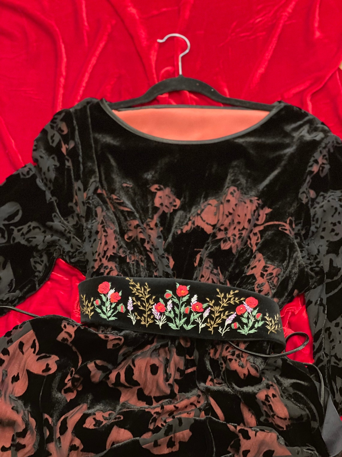 Black Hand-embroidered Velvet Belt Flower Embroidery Belt | Etsy