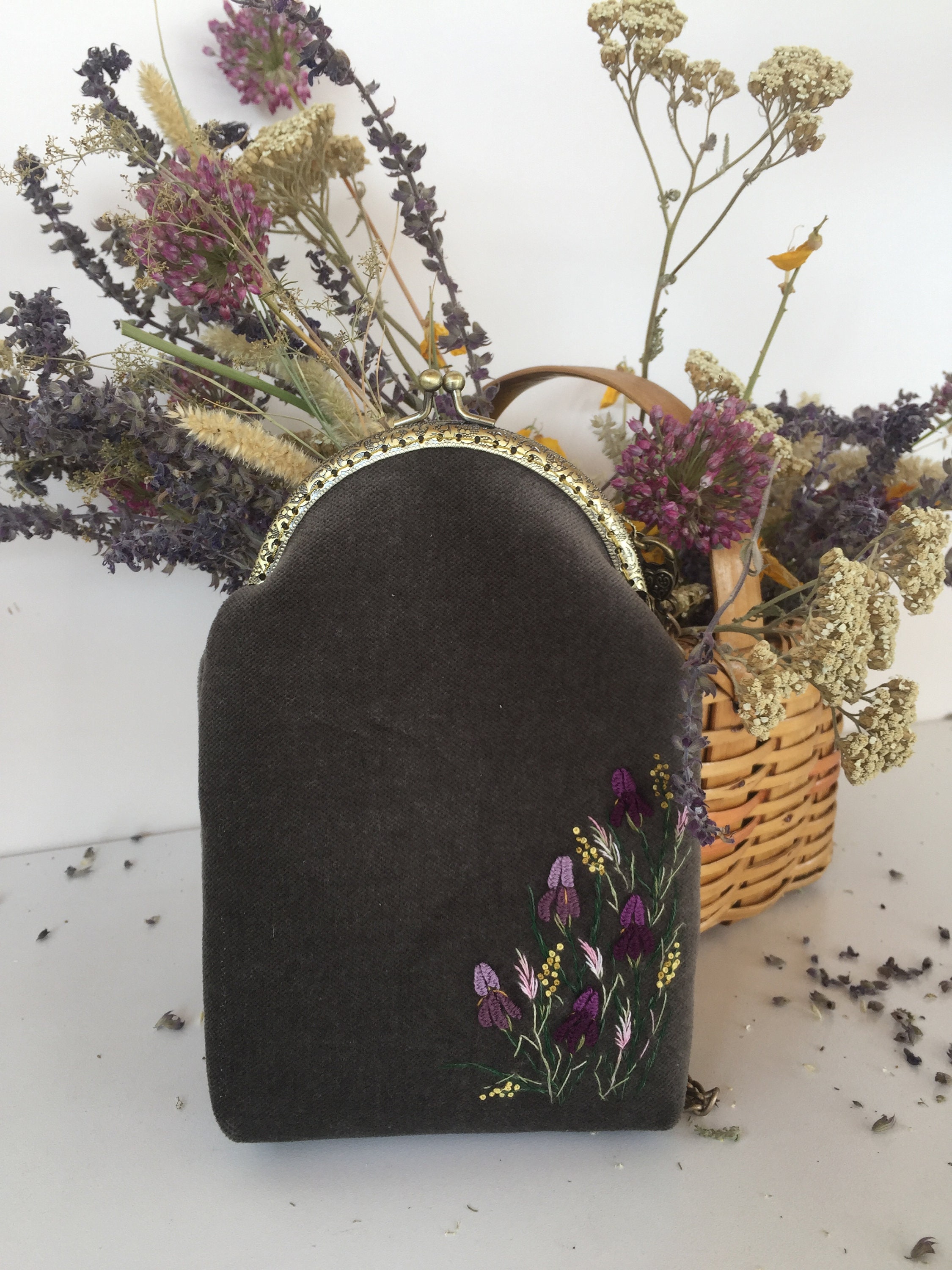 Hand Embroidered Purse Unique Bag With Metal Chain Flower | Etsy