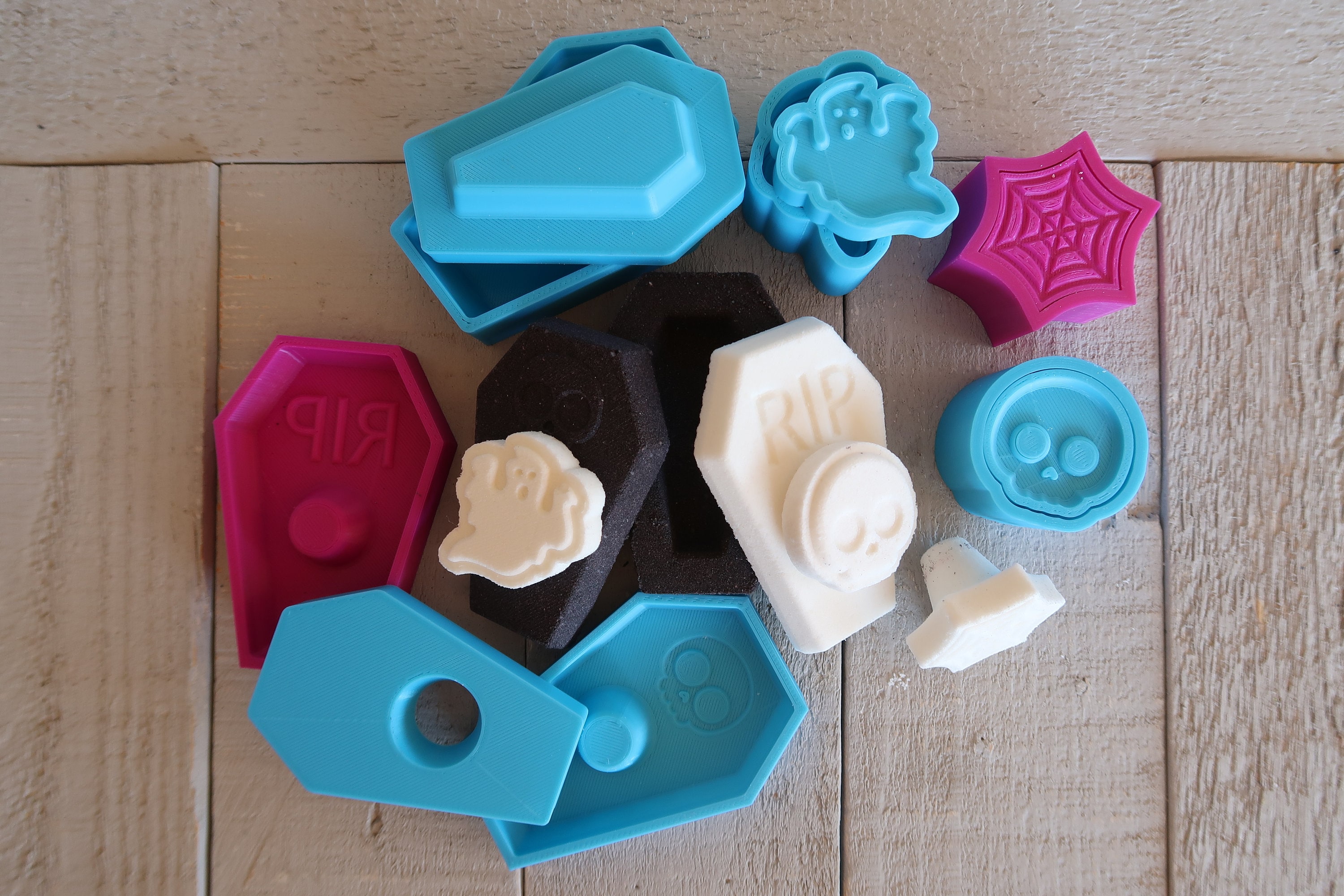 Coffin Bombshell Bath Bomb Mold - Etsy