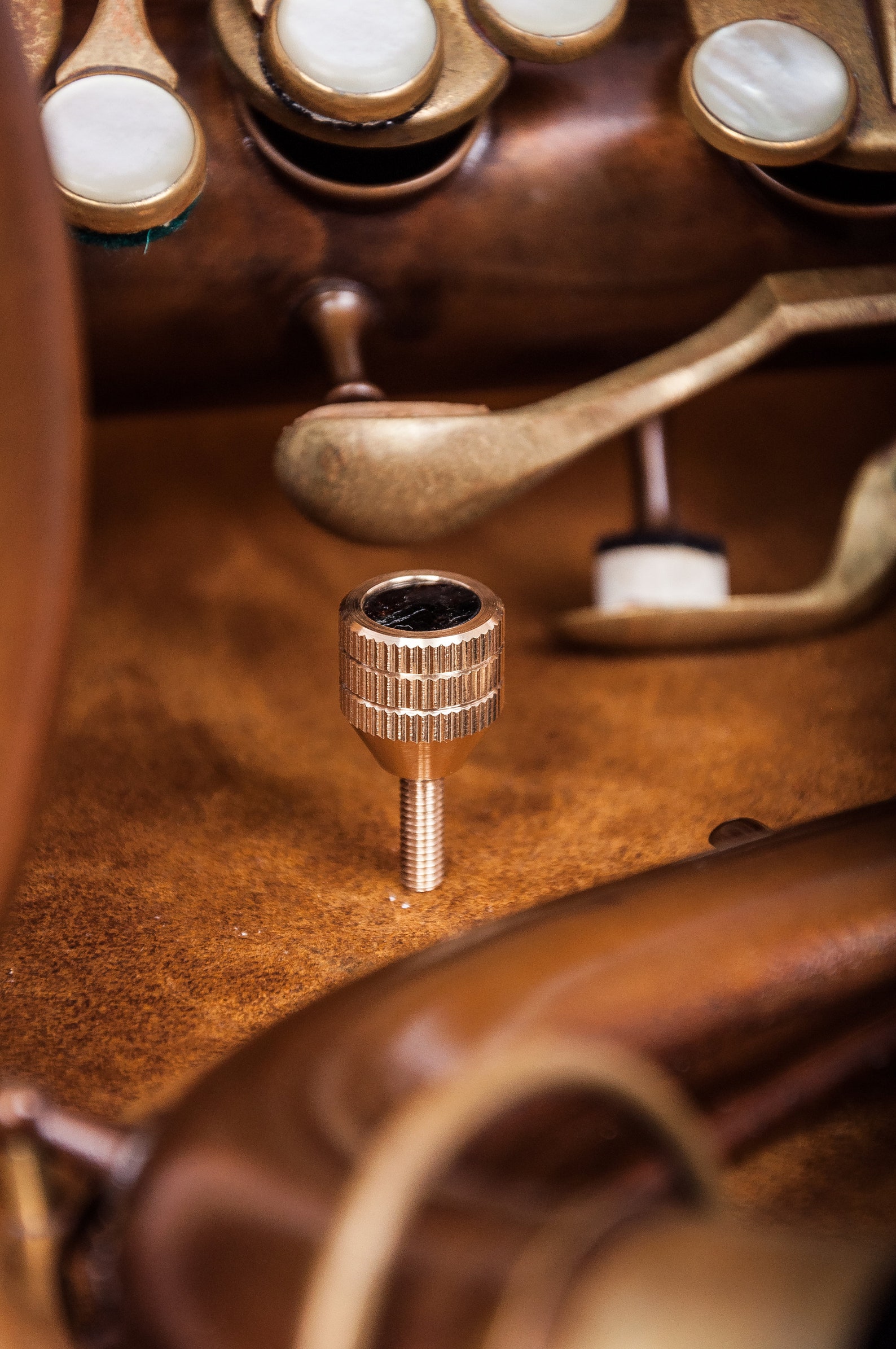 Selmer Paris Saxophone HEAVY Neck Screw. Kgubrass 152. Raw Brass. 6 ...