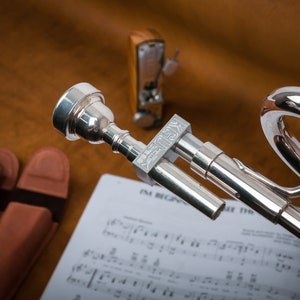 T.E.T. - Trumpet Embouchure Training Device. Aluminum Buzzing Trainer ...