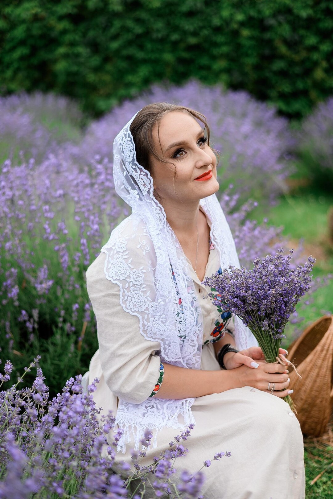 White Women's Catholic Veil, Scarf for Mass, Cathedral Veil Lace, Sheer ...