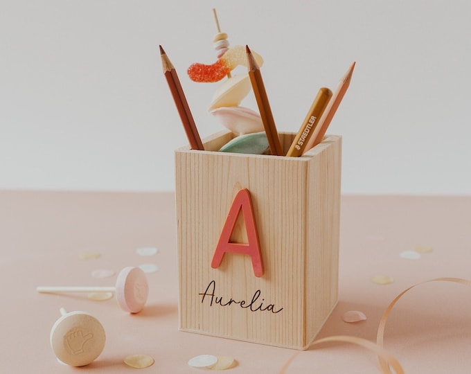 Stiftehalter Kind mit Namen · Geschenk Einschulung · Stiftebox Kinder · Stiftebecher Holz ...