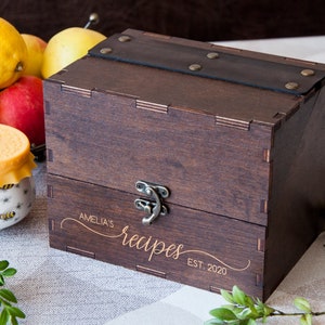 Personalized Recipe Card Box Gift for Mom Wooden Recipe Box and Cards ...