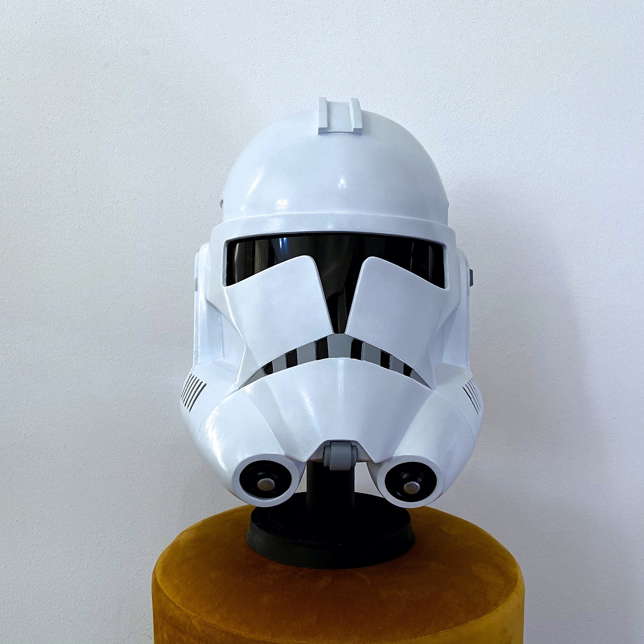 SHOCK TROOPER HELMET Clone Trooper Helmet / Animated Tcw Series Helmet ...