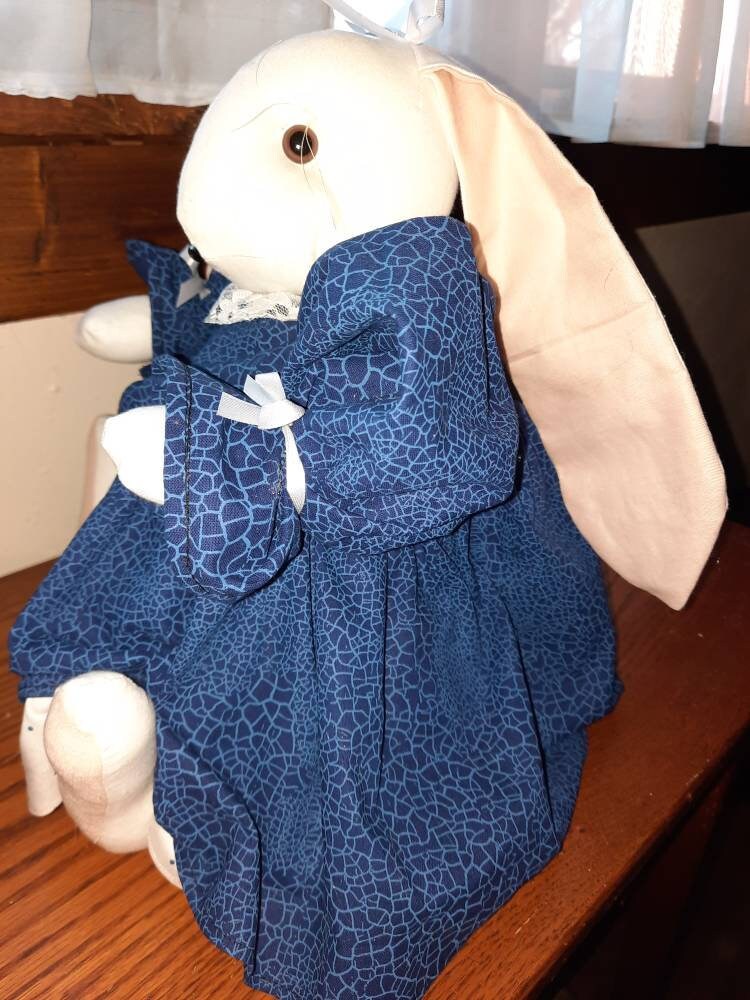 Miss Bun E. Rabbit - Etsy