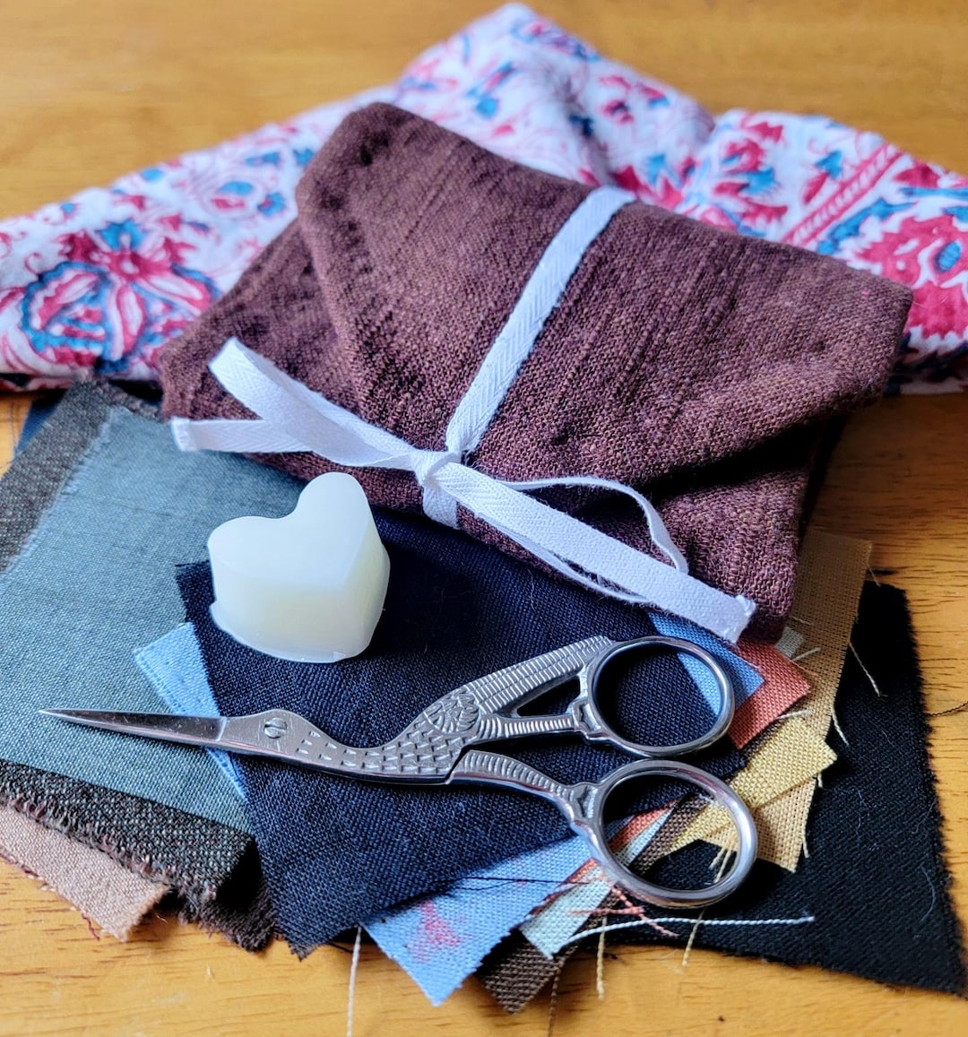 18th Century Hussif Sewing Kit Linen Cotton and Wool - Etsy