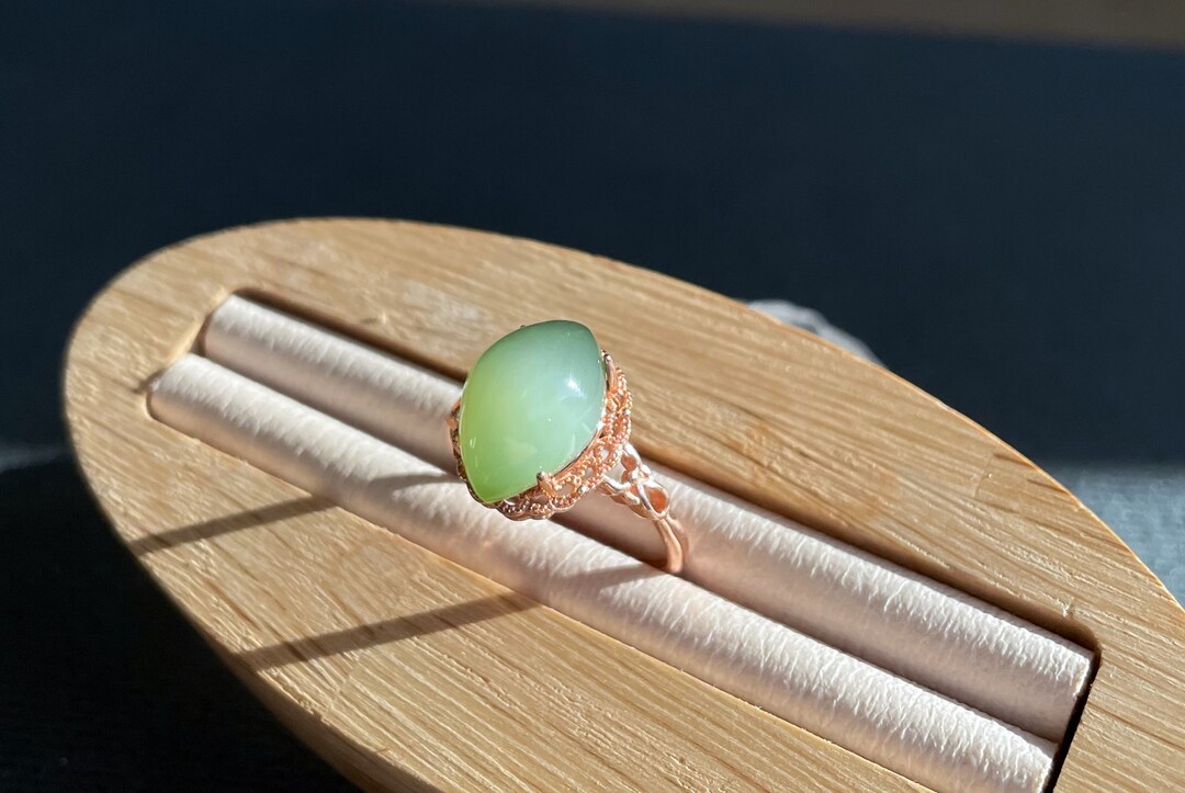 Certified Siberian Cat Eye Green Nephrite Sterling Silver Ring, Silver ...