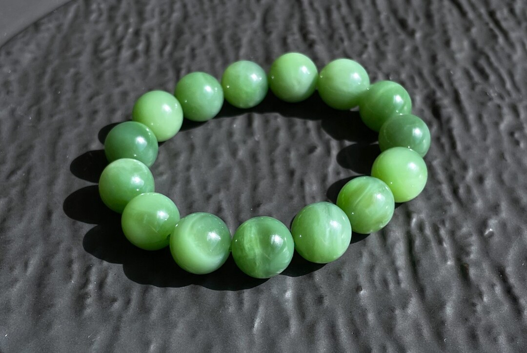 13mm, Certified Siberian Chatoyant Green Nephrite Bracelet, Russia ...