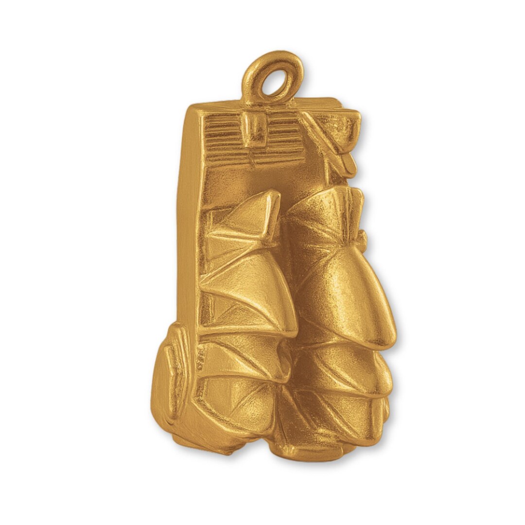 Solid 18ct Yellow Gold Miniature Sydney Opera House Charm - Travel ...