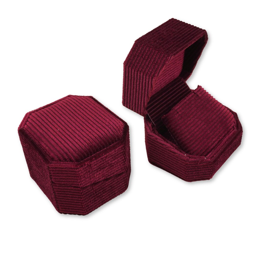 Earring Box - Maroon | Fine Jewellery Boxes | Luxury Velvet Corduroy ...