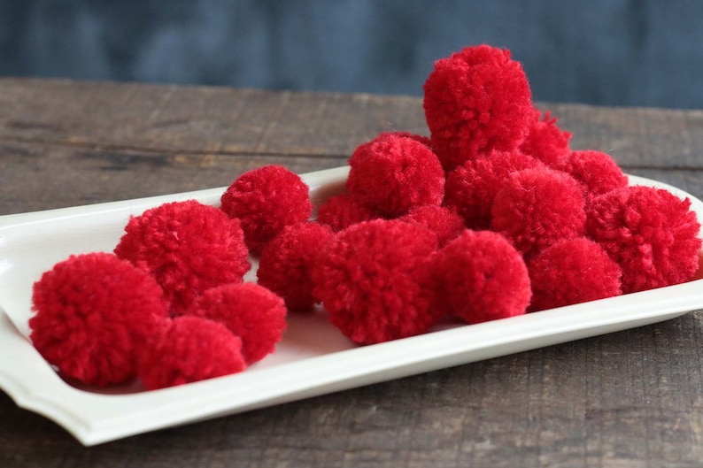 Red Yarn Pom Poms | Supplies for DIY Projects or Kids Crafts | Set of ...