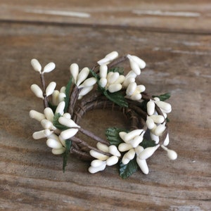 1 Inch Pip Berry Candle Rings (set of 4), Ivory Taper Candle Ring ...