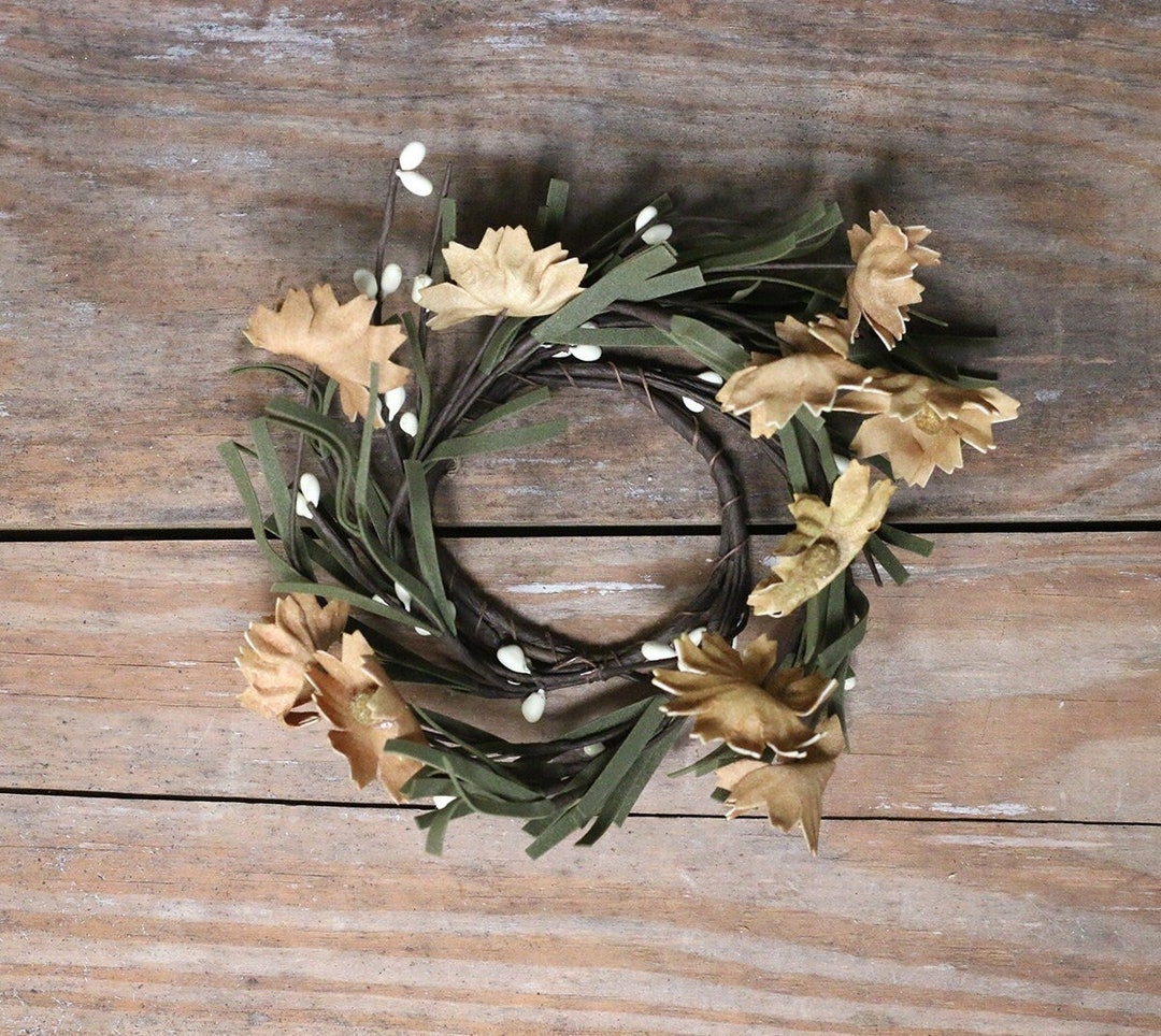 Floral Candle Ring, Tea Stain Daisy & Pip Berry Candle Ring, 2.5 Inch ...