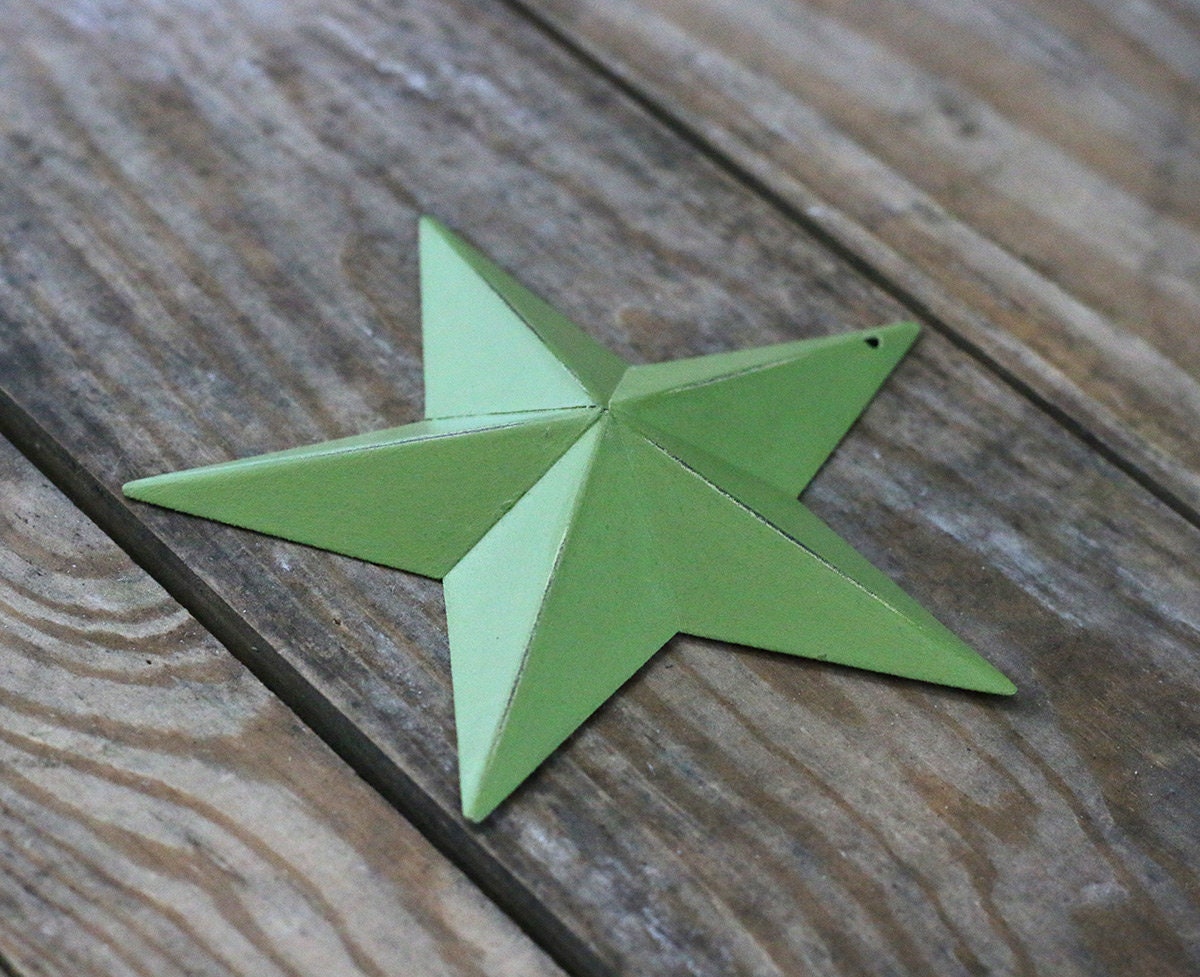 Green Barn Star 5 or 8 Inch Metal Wall Star Custom Painted - Etsy