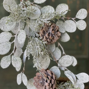 Christmas Garland, Silver Dollar Shine 4.3 Foot Garland, Realistic ...