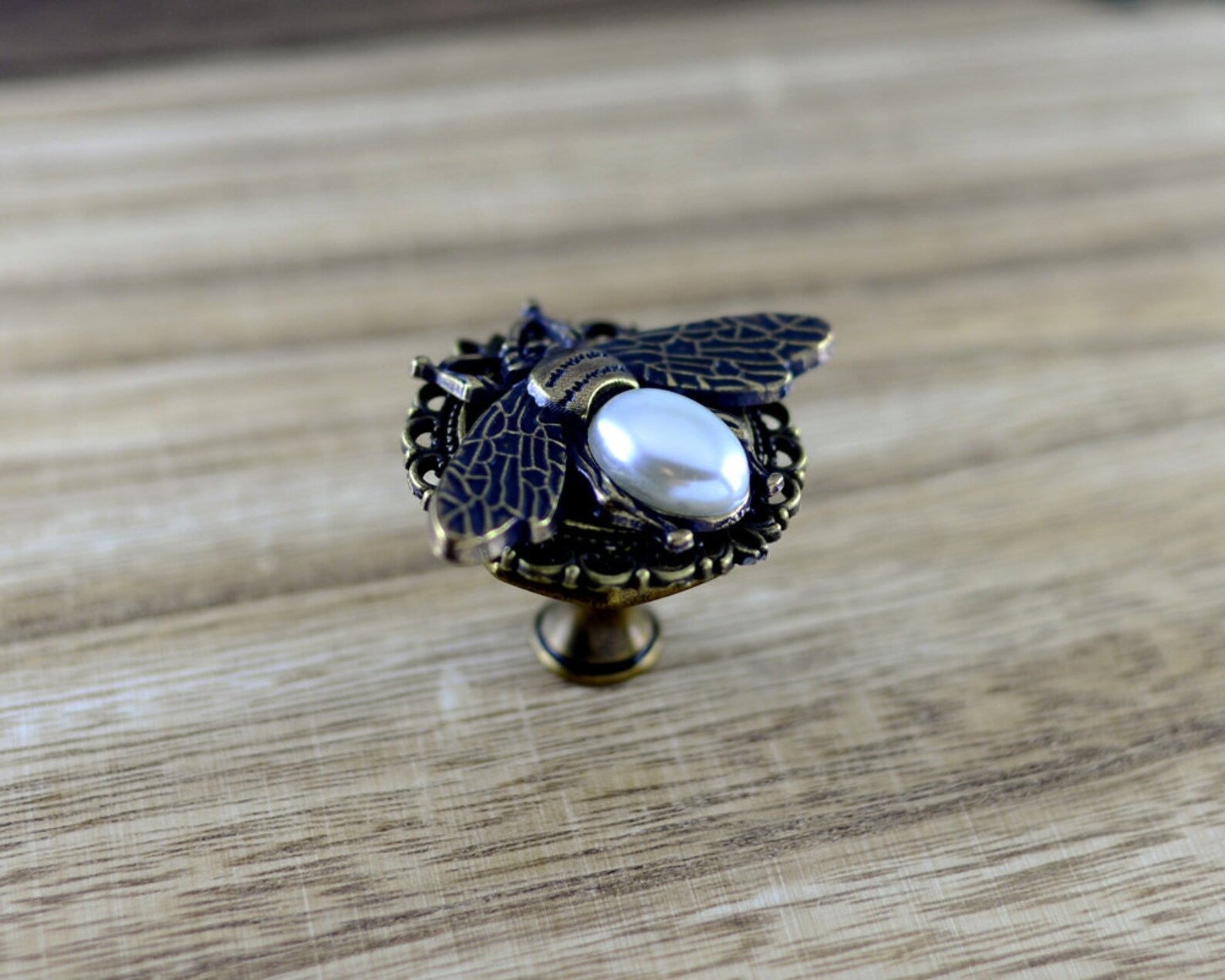 Bee Knobs,cabinet Knobs,dresser Knobs,funiture Knobs Pull,dresser Pull ...