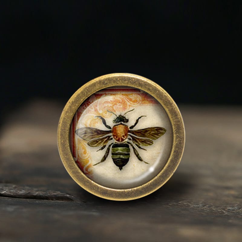 Bee Knob - Etsy