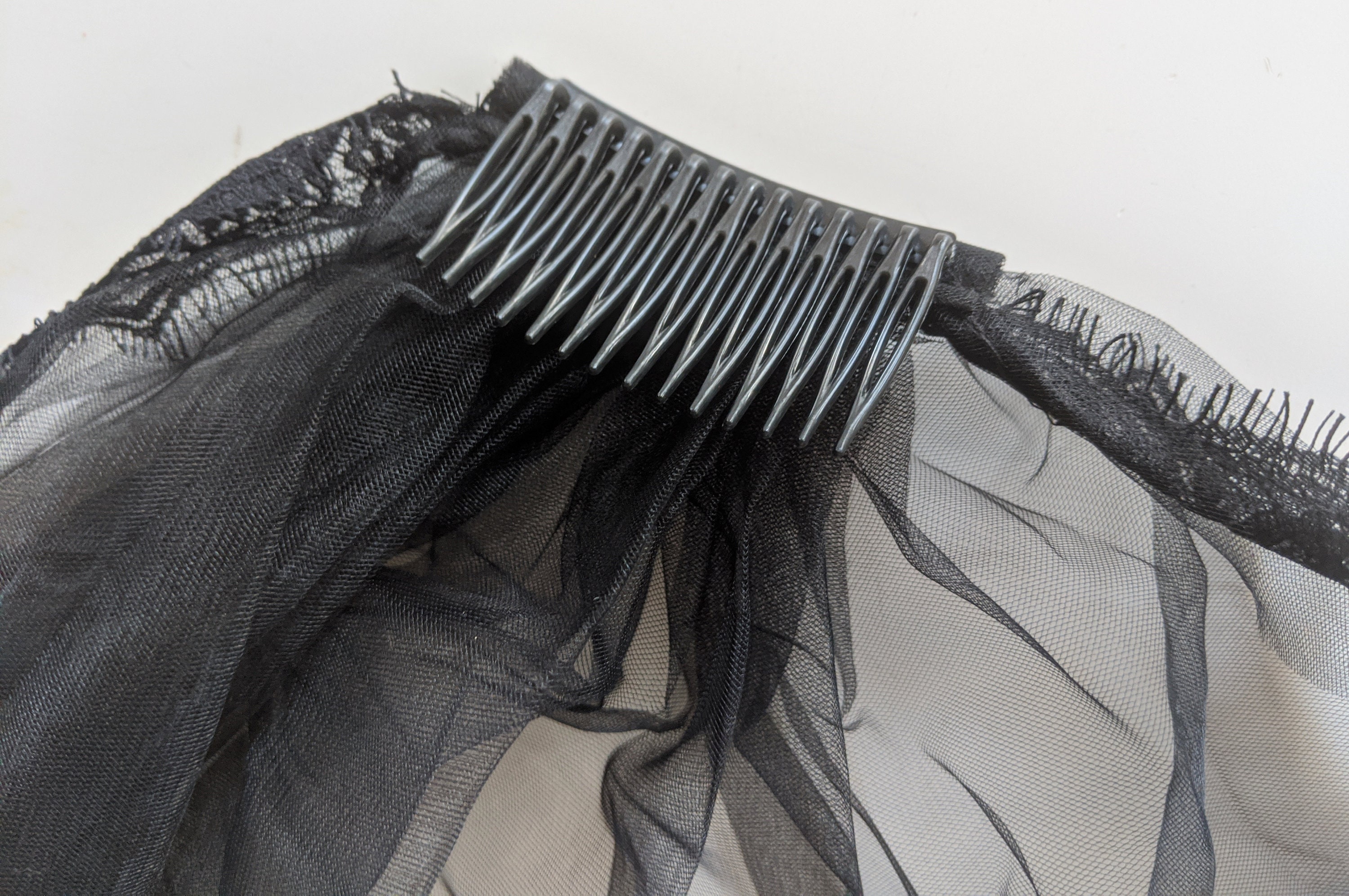 GOTHIC BLACK VEIL Black Mesh Net and Lace Short Length Veil With ...