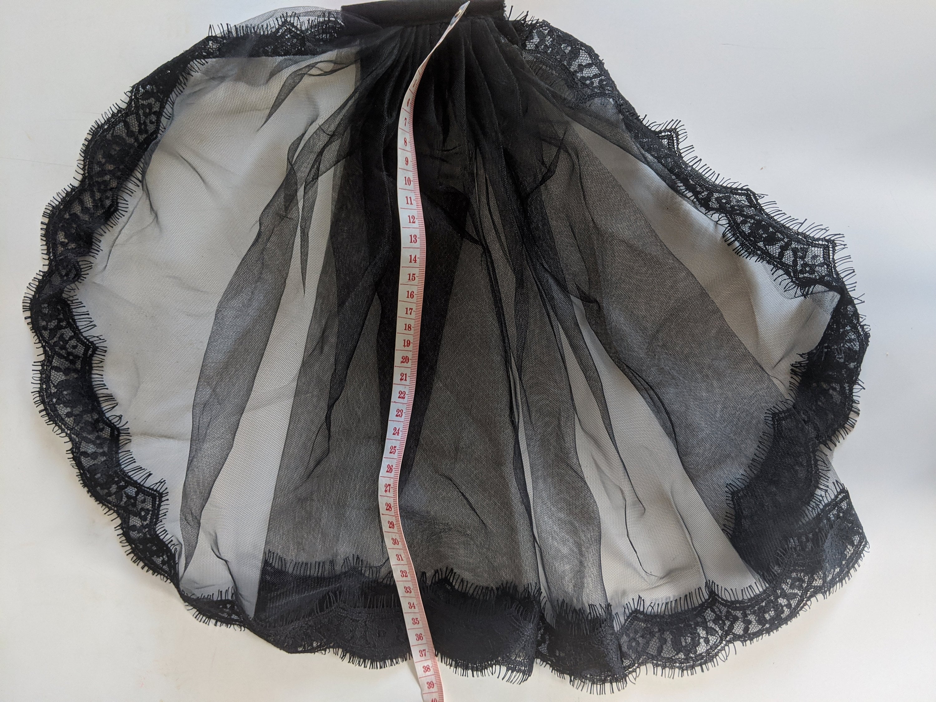 GOTHIC BLACK VEIL Black Mesh Net and Lace Short Length Veil With ...