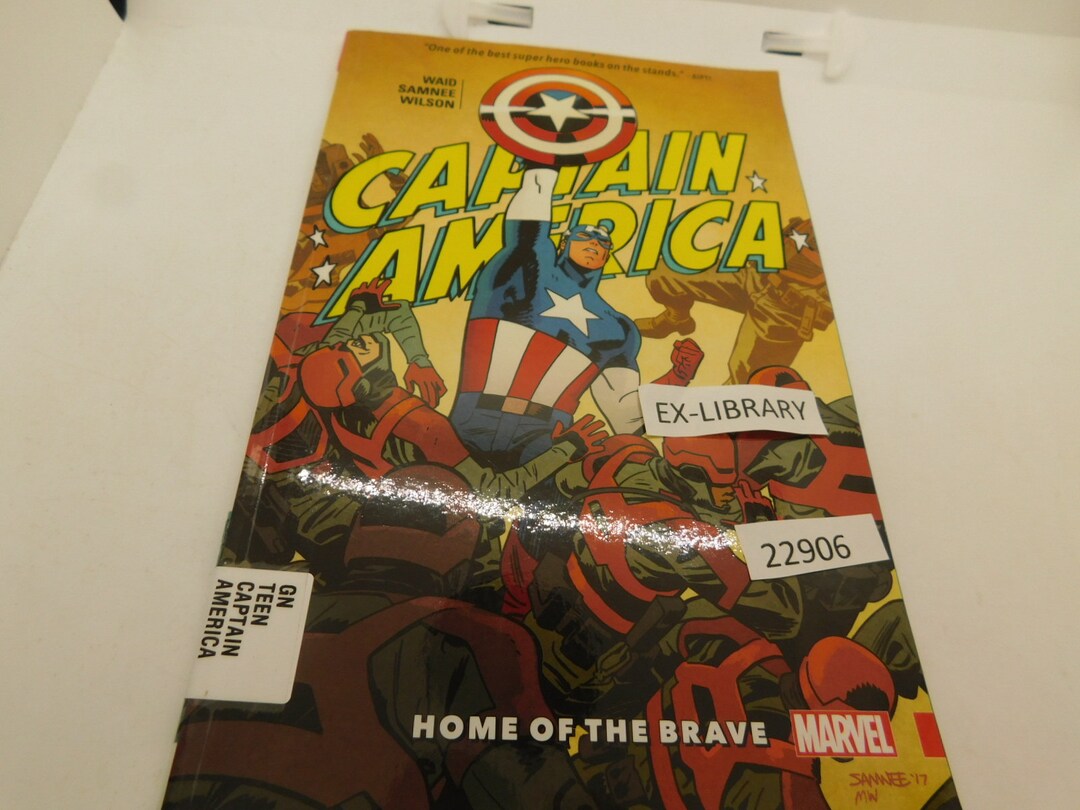MR4 Marval Graphic Novel: Captain America by Waid & Samnee - Etsy