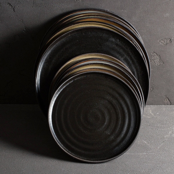 Black Plates - Etsy