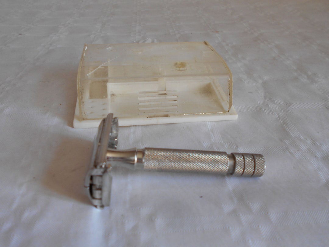 Vintage Safety Razor 1950s Gillette Super Speed Rocket Razor TTO Made ...