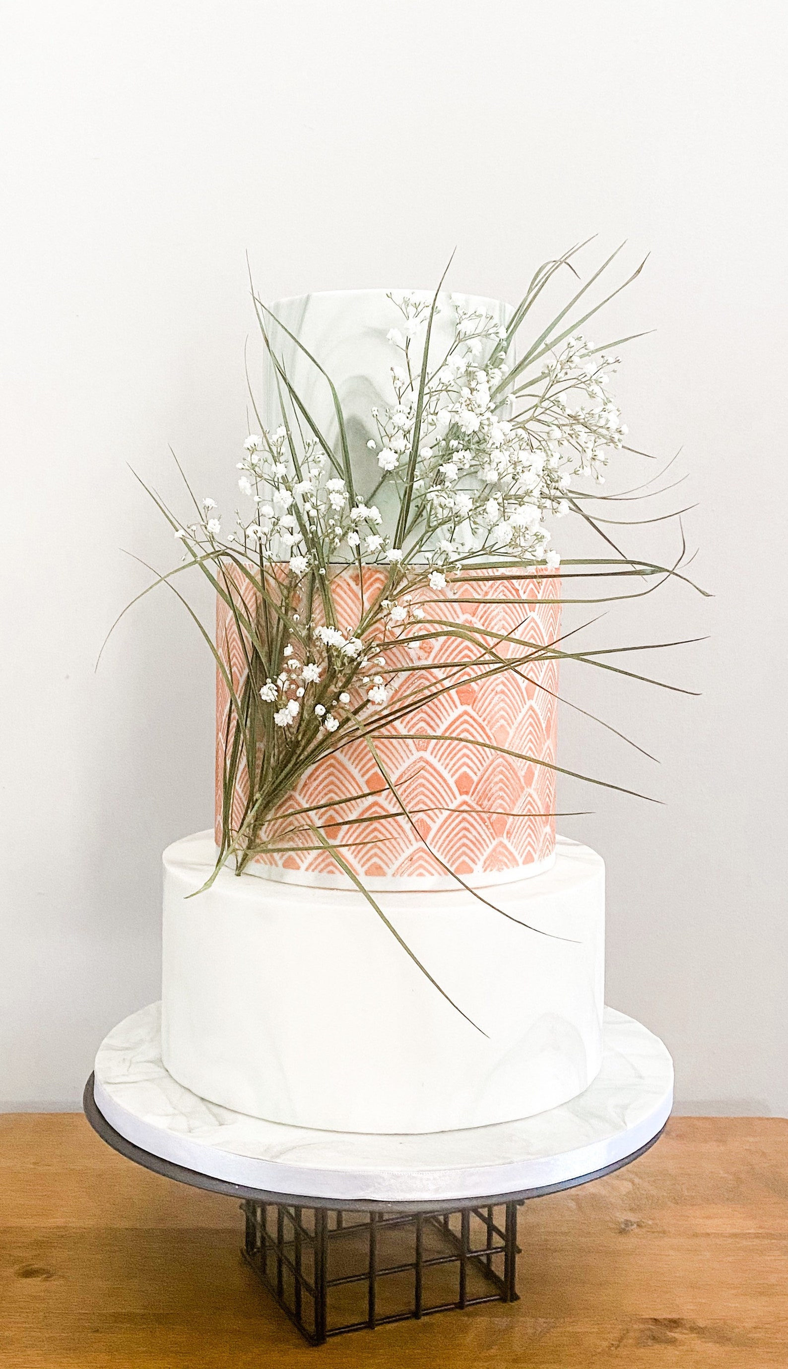 Mesh Cake Stand - Industrial Cake Stand - Wedding Cake Platform - Heavy ...