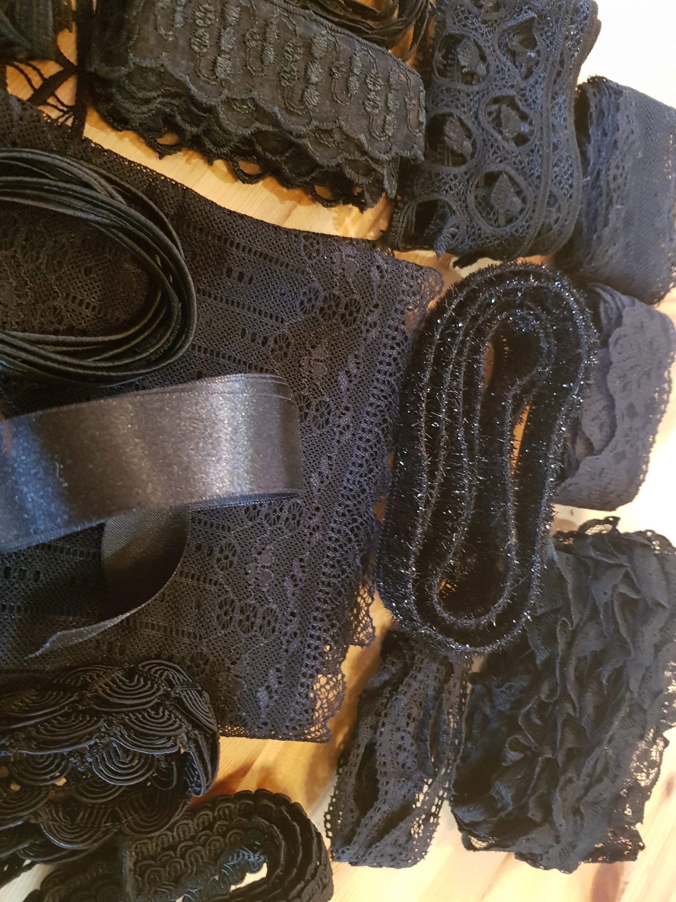 14 BLACK CRAZY RIBBONS ribbons Tapes Bundlebookbinding - Etsy