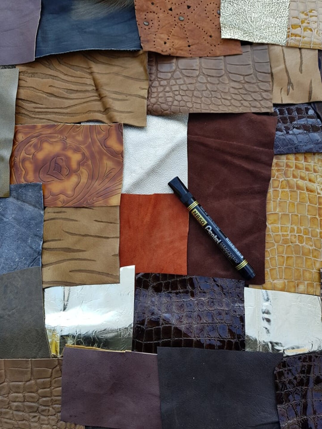 Leather Pack 30 Pieces , Assorted Colors Patterns and Thicknesses ...