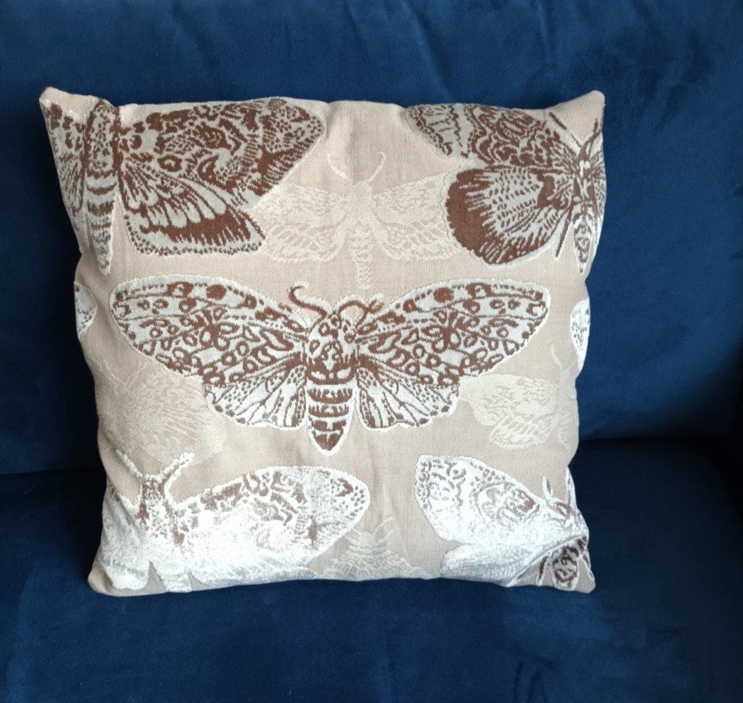 Moth Velvet Cushion Cover, Iconic Nature and Fantastic Detail Velvet ...