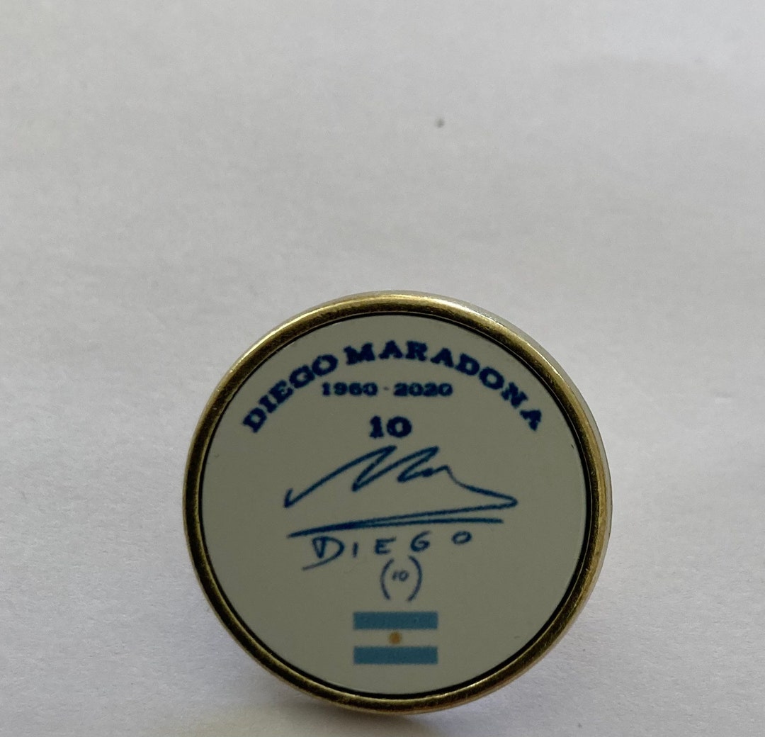 Diego Maradona Signature Badge - Etsy