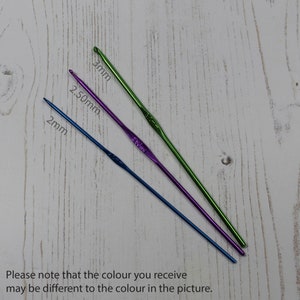 Coloured Crochet Hooks Aluminium Metal Bright Colours in 10 Sizes and ...