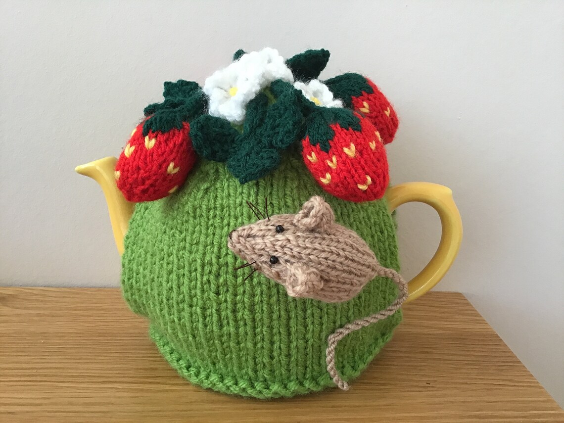 Tea Cosy Knitting Pattern. PDF Digital Download. Pesky Mouse - Etsy