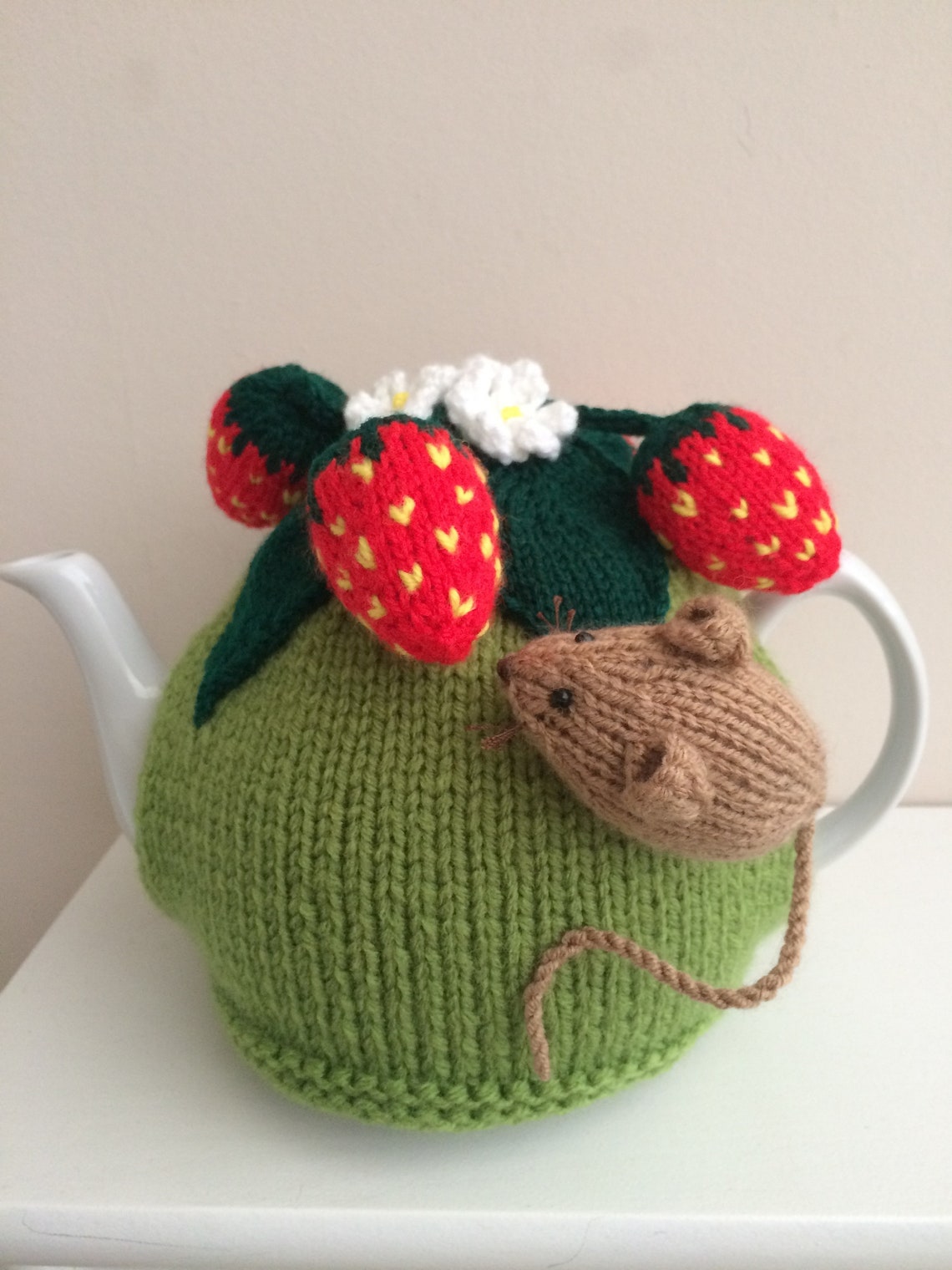 Tea Cosy Knitting Pattern. PDF Digital Download. Pesky Mouse - Etsy