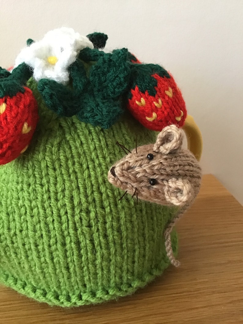 Tea Cosy Knitting Pattern. PDF Digital Download. Pesky Mouse - Etsy