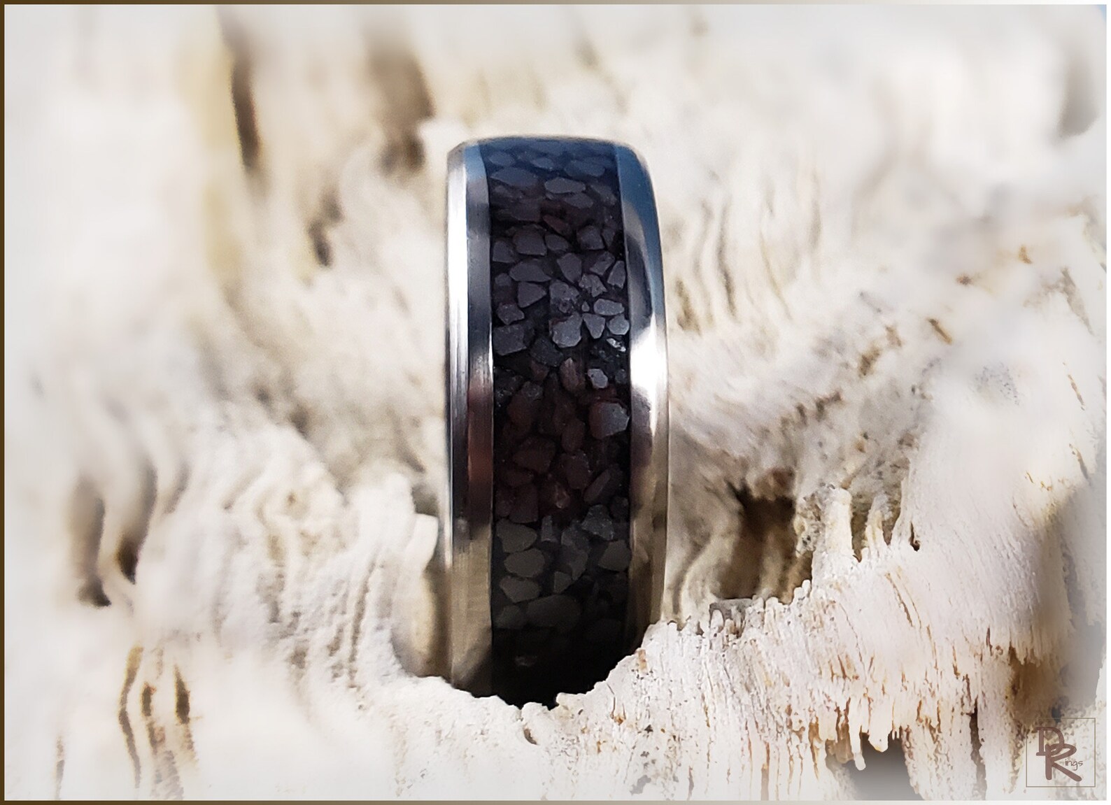 Titanium Channel Ring w/Hematite stone inlay | Etsy