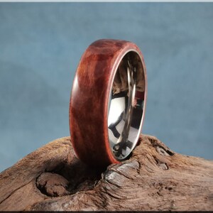 Bentwood Ring - Redwood Burl on Titanium Ring Core - Wood Ring - Etsy
